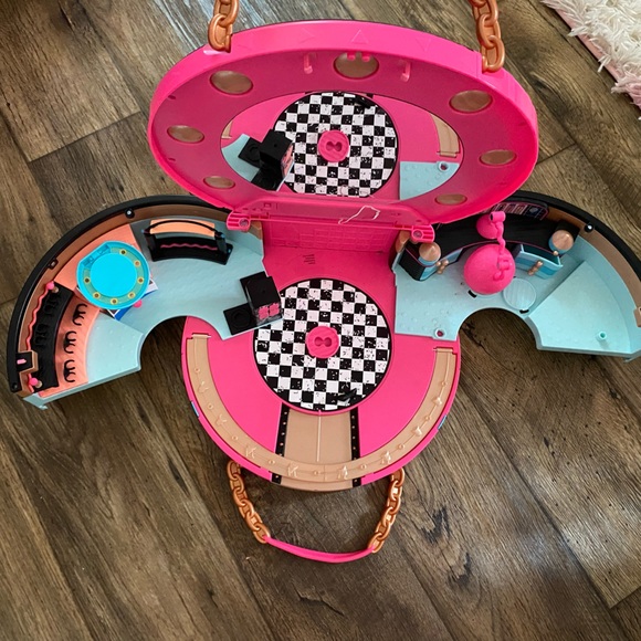 L.O.L. Surprise! | Toys | Lol Surprise Beauty Hair Stylist Salon Play ...